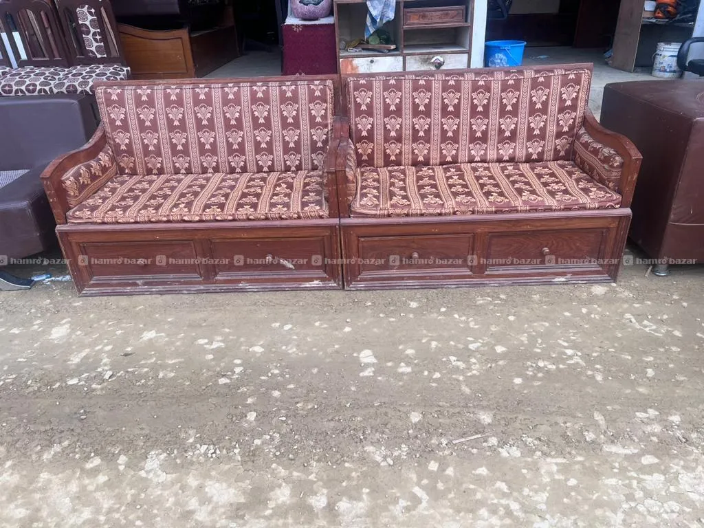 Hamrobazar old furniture store